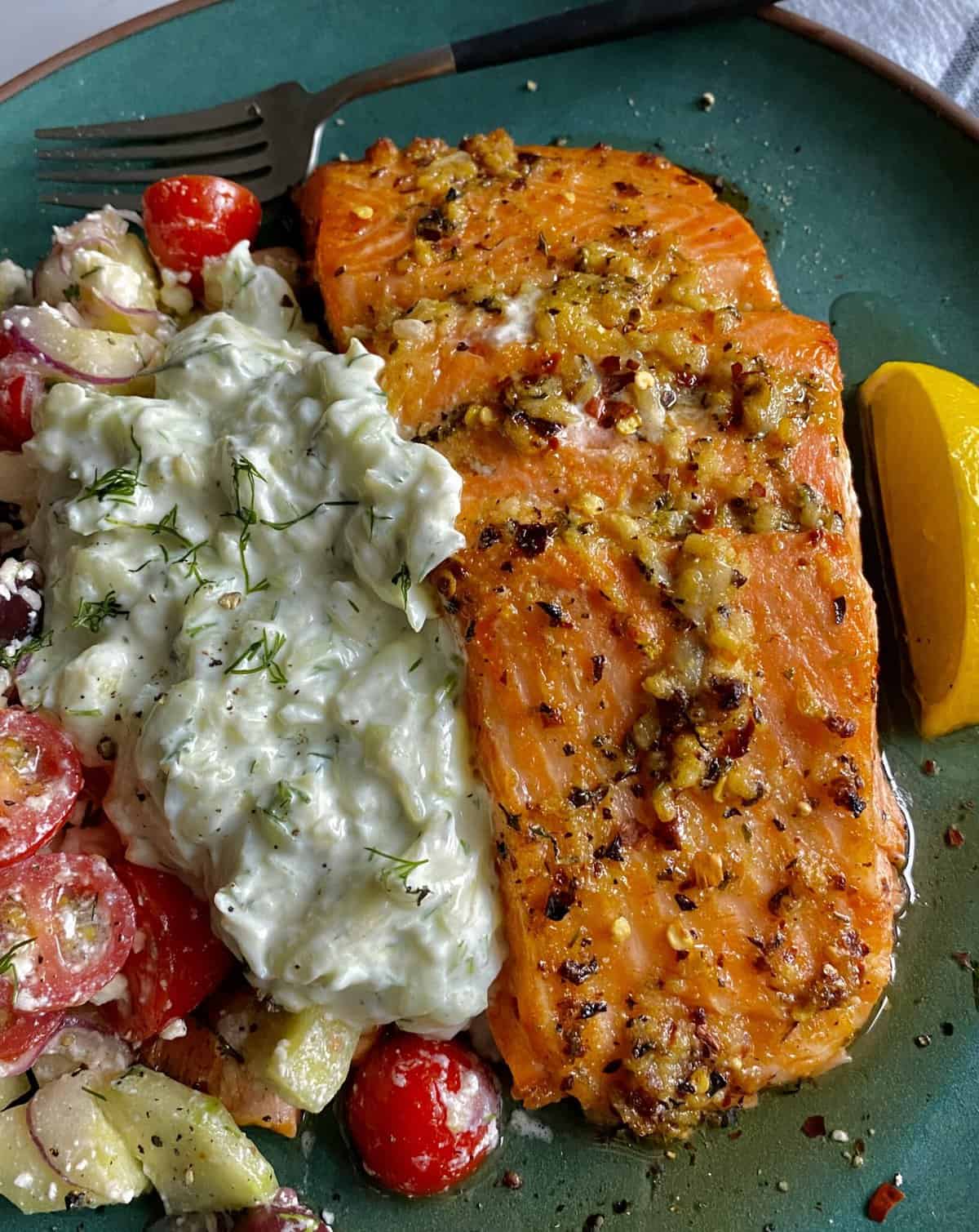 Lemon Garlic Greek Style Salmon - Hungry Happens