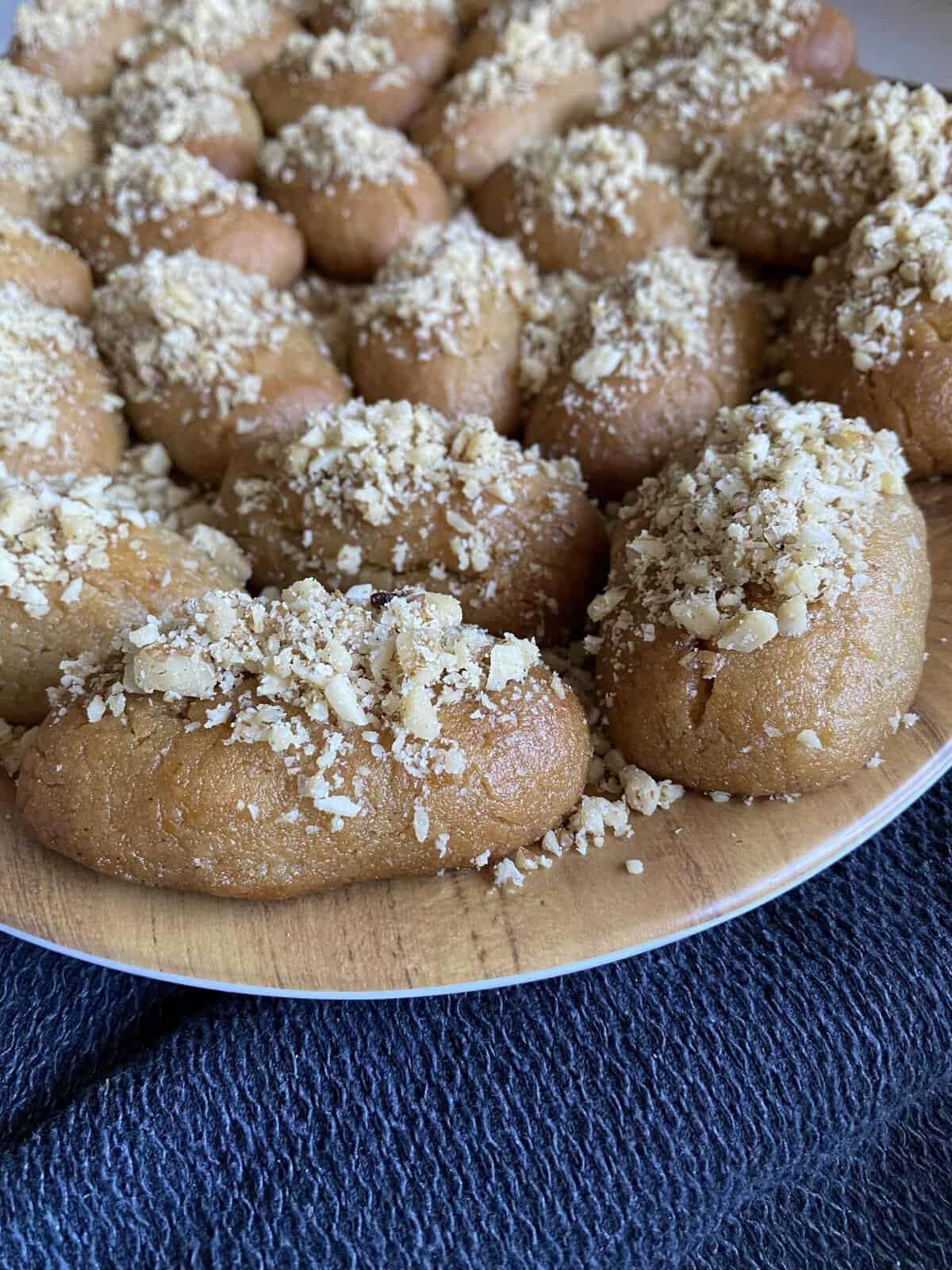 Melomakarona (Greek Honey Cookies) - Hungry Happens