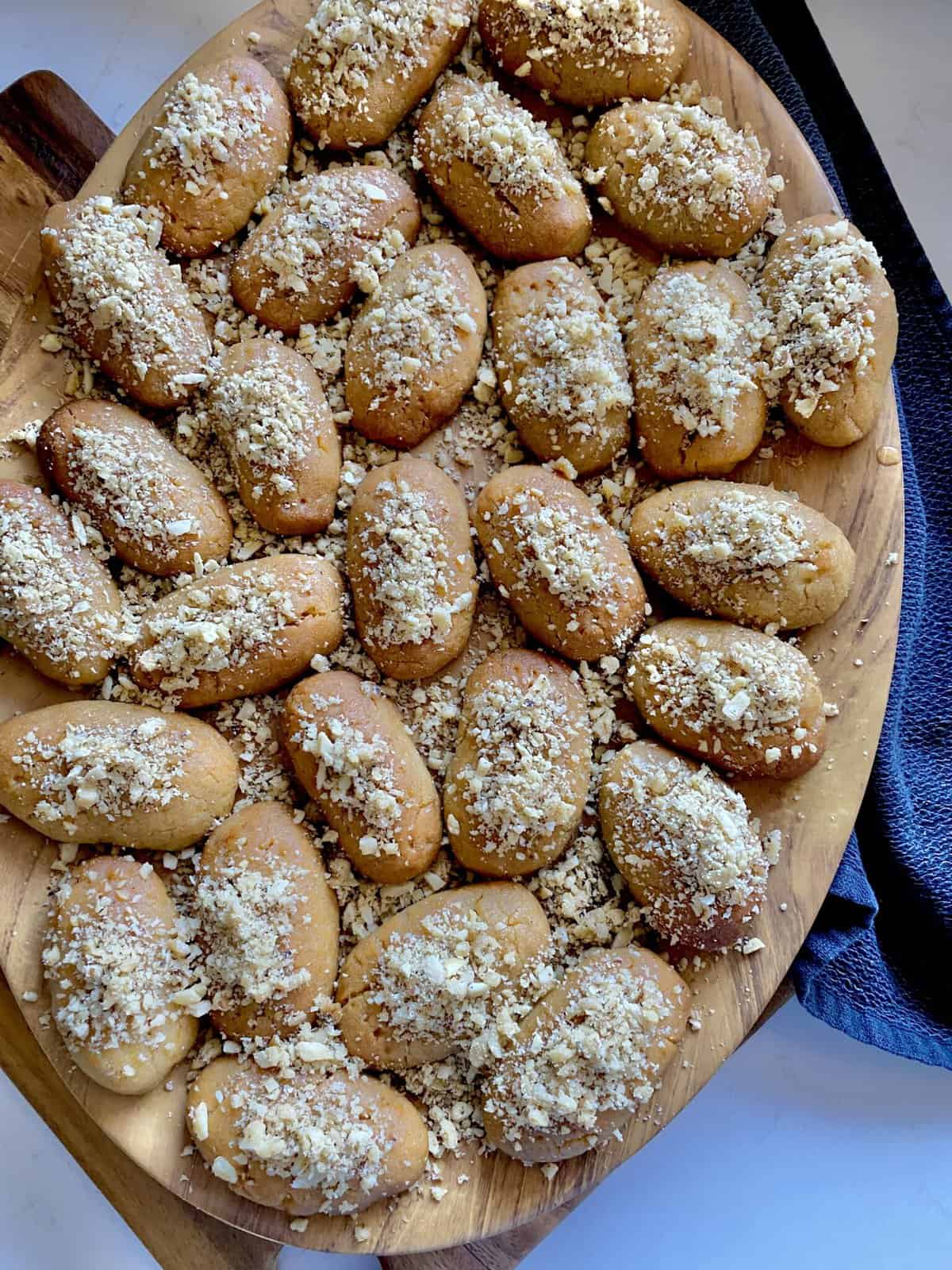 Melomakarona (Greek Honey Cookies) - Hungry Happens