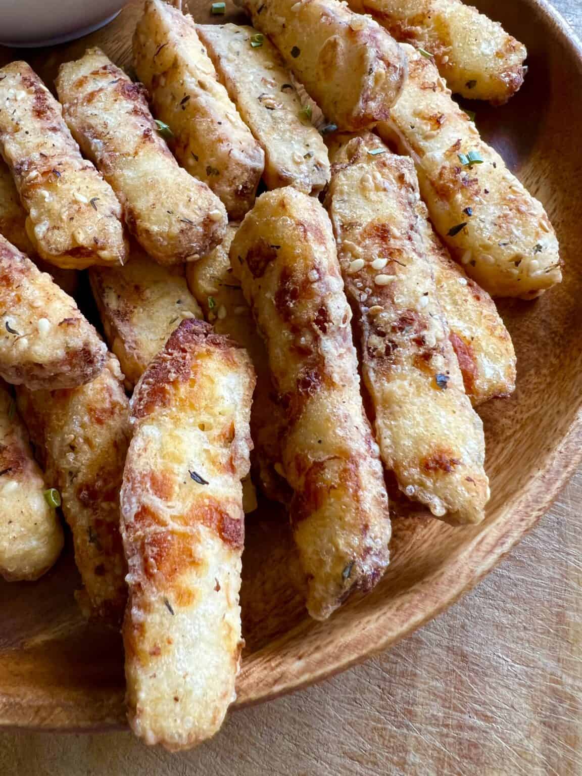 Crispy Halloumi Fries - Hungry Happens