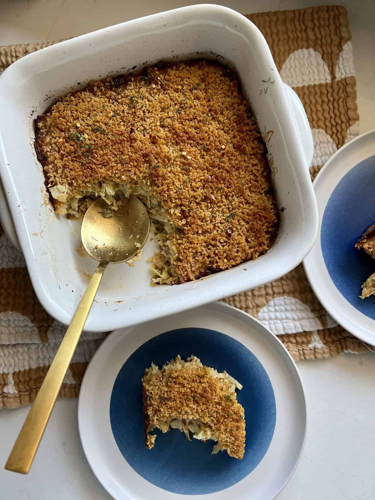Crunchy Cheesy Cabbage Bake - Hungry Happens