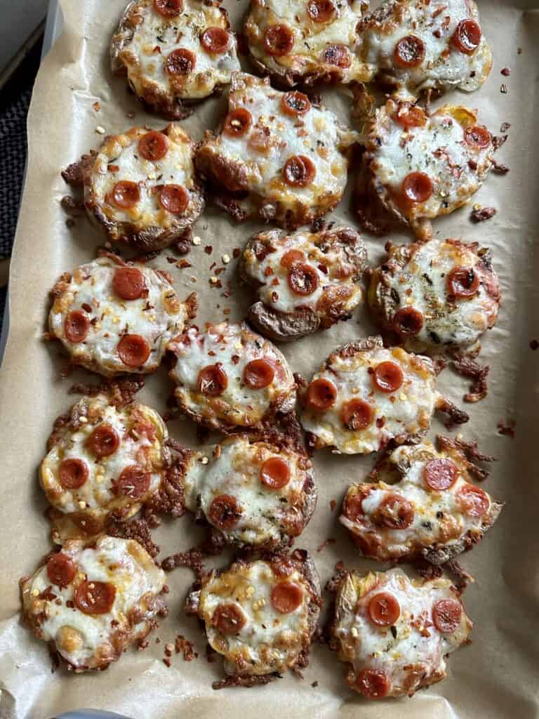 Crispy Pizza Smashed Potatoes - Hungry Happens