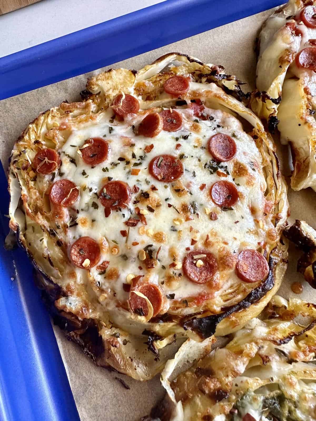 Cheesy Cabbage Steaks (Pizza + Mediterranean Style) - Hungry Happens