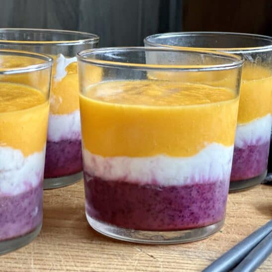 Frozen Greek Yogurt and Fruit Parfaits - Hungry Happens