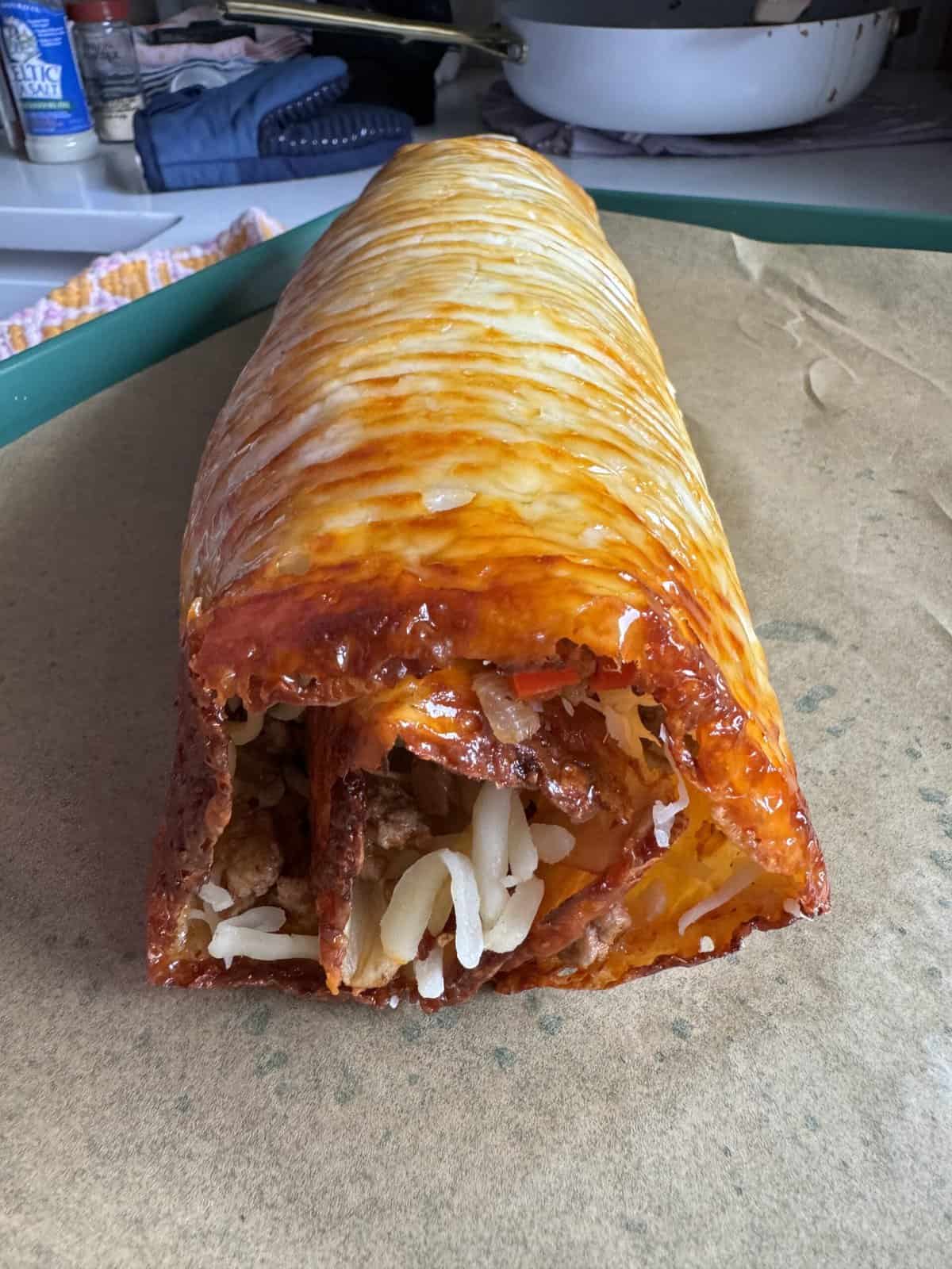 Cheesy Scalloped Potato Roll Recipe - Hungry Happens