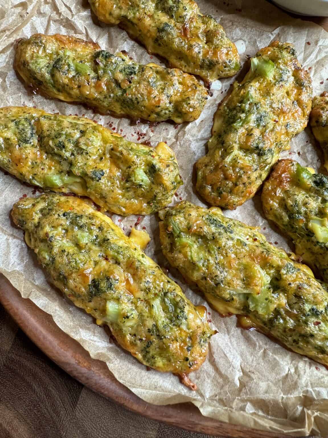 Broccoli Cheddar Dunkers (Low Carb) - Hungry Happens