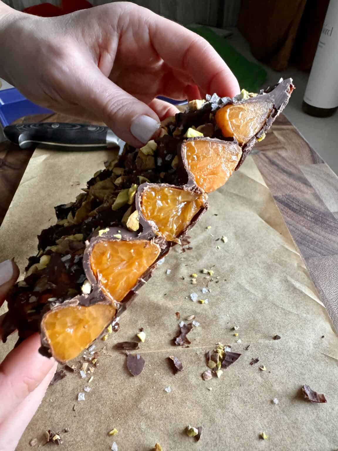 3 Ingredient Easy Mandarin Orange Chocolate Bark - Hungry Happens