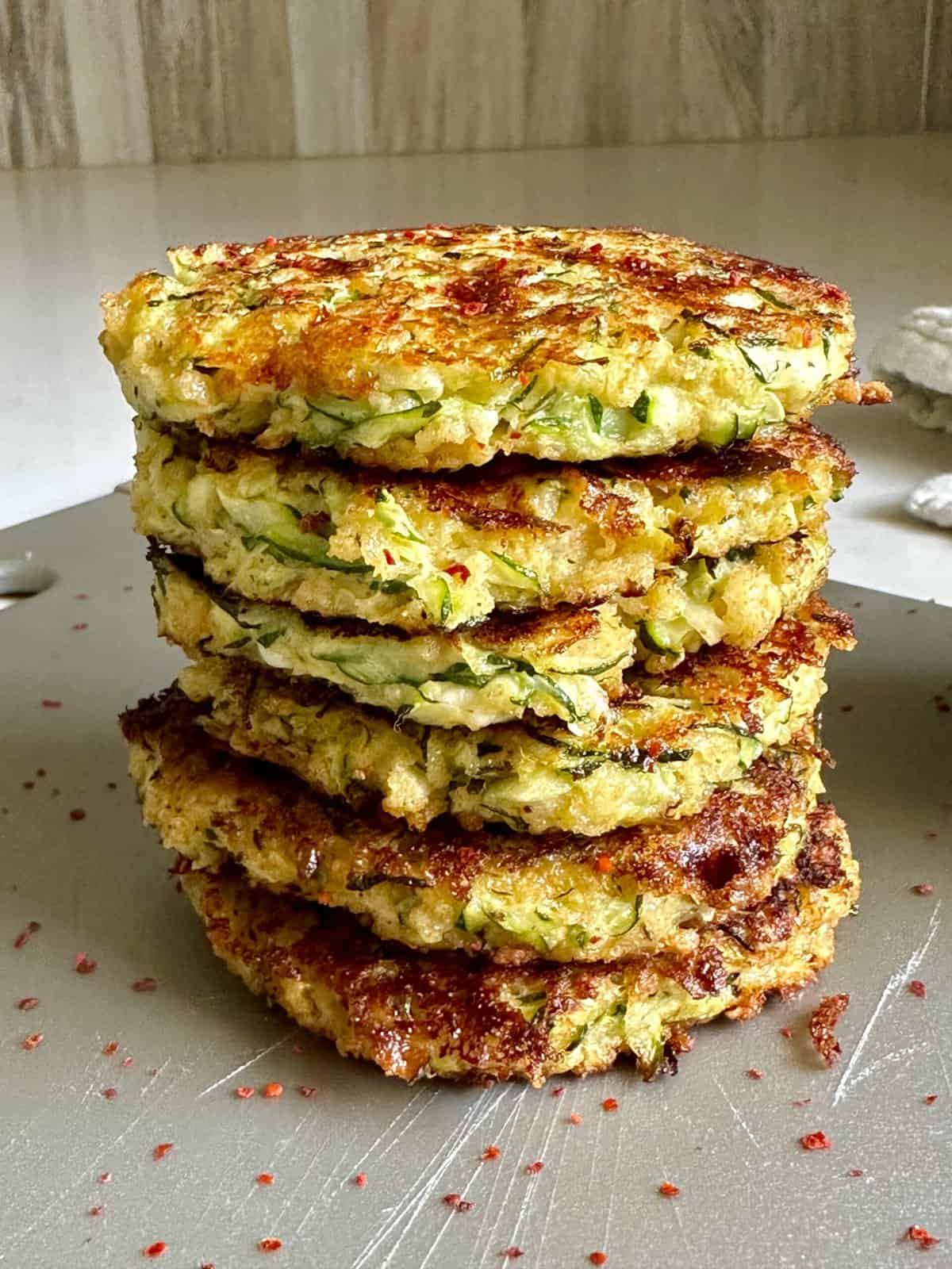 Zucchini Cottage Cheese Fritters - Hungry Happens