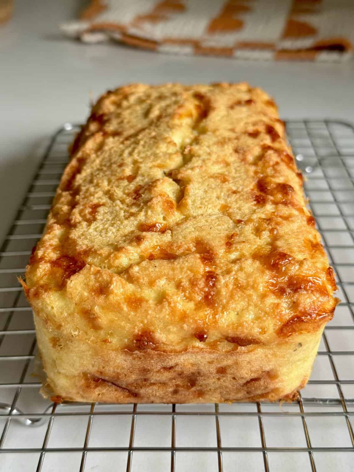 5 Ingredient Chicken Loaf Bread (High Protein + Low Carb) - Hungry Happens
