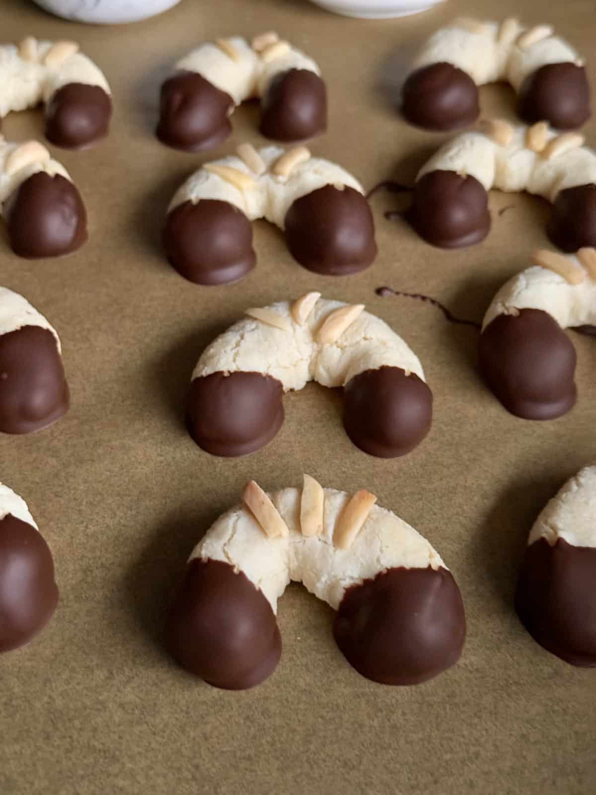 Easy Chocolate Dipped Almond Horn Cookies (5 Ingredients) - Hungry Happens