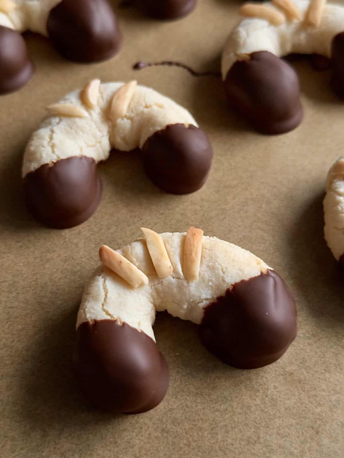 Easy Chocolate Dipped Almond Horn Cookies (5 Ingredients) - Hungry Happens