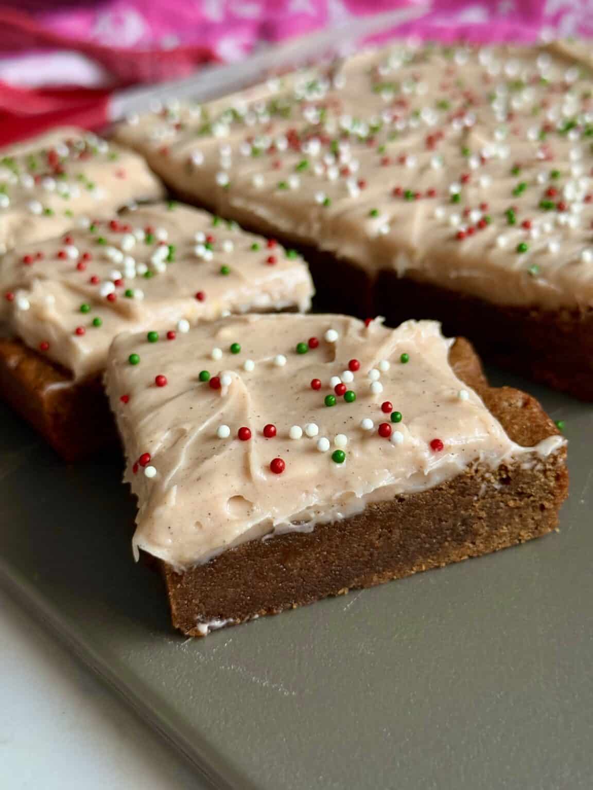 Gingerbread Cookie Bars with Cinnamon Frosting - Hungry Happens
