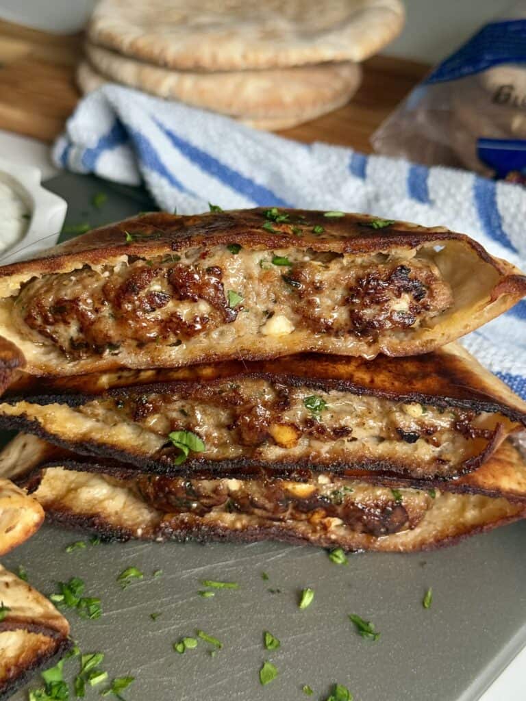 Arayes (Crispy Meat Stuffed Pitas) - Hungry Happens