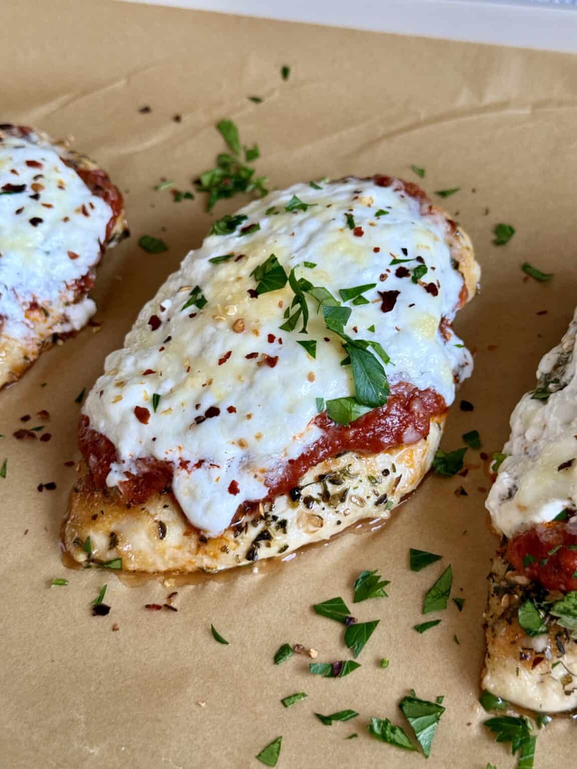 High Protein Chicken Parmesan (with Cottage Cheese) - Hungry Happens