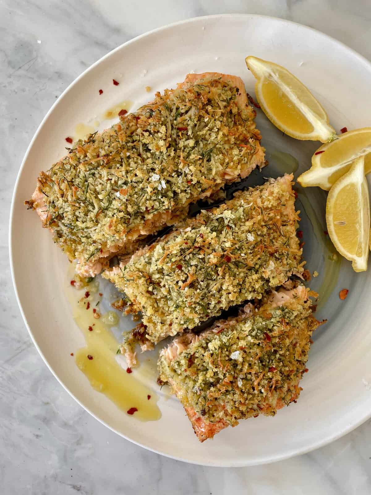 Easy Garlic Parmesan Crusted Salmon - Hungry Happens