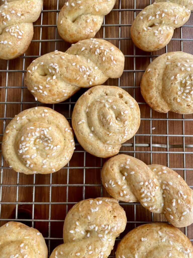 Koulourakia (Traditional Greek Easter Cookies) - Hungry Happens