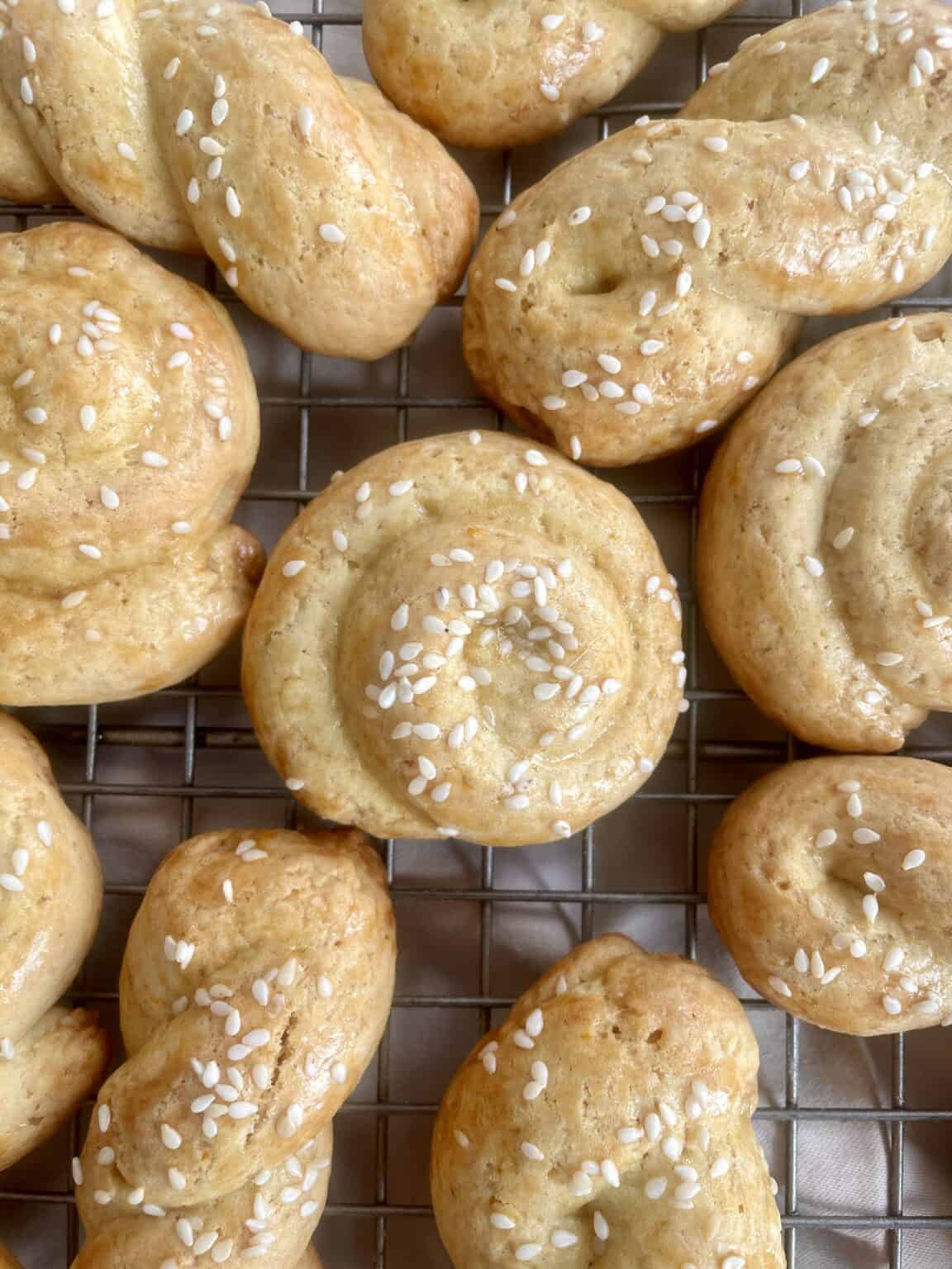 Koulourakia (Traditional Greek Easter Cookies) - Hungry Happens