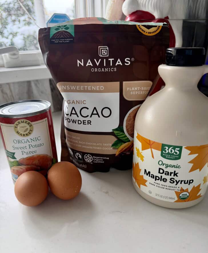 4 Ingredient Chocolate Sweet Potato Cake - Hungry Happens